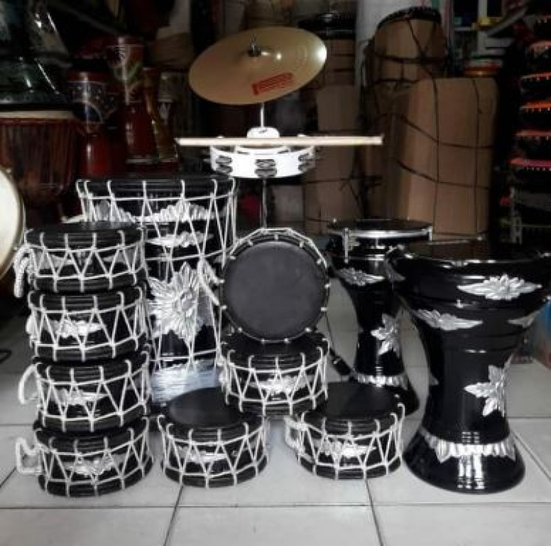 Kesenian Marawis: Pengertian – Sejarah Dan Alat